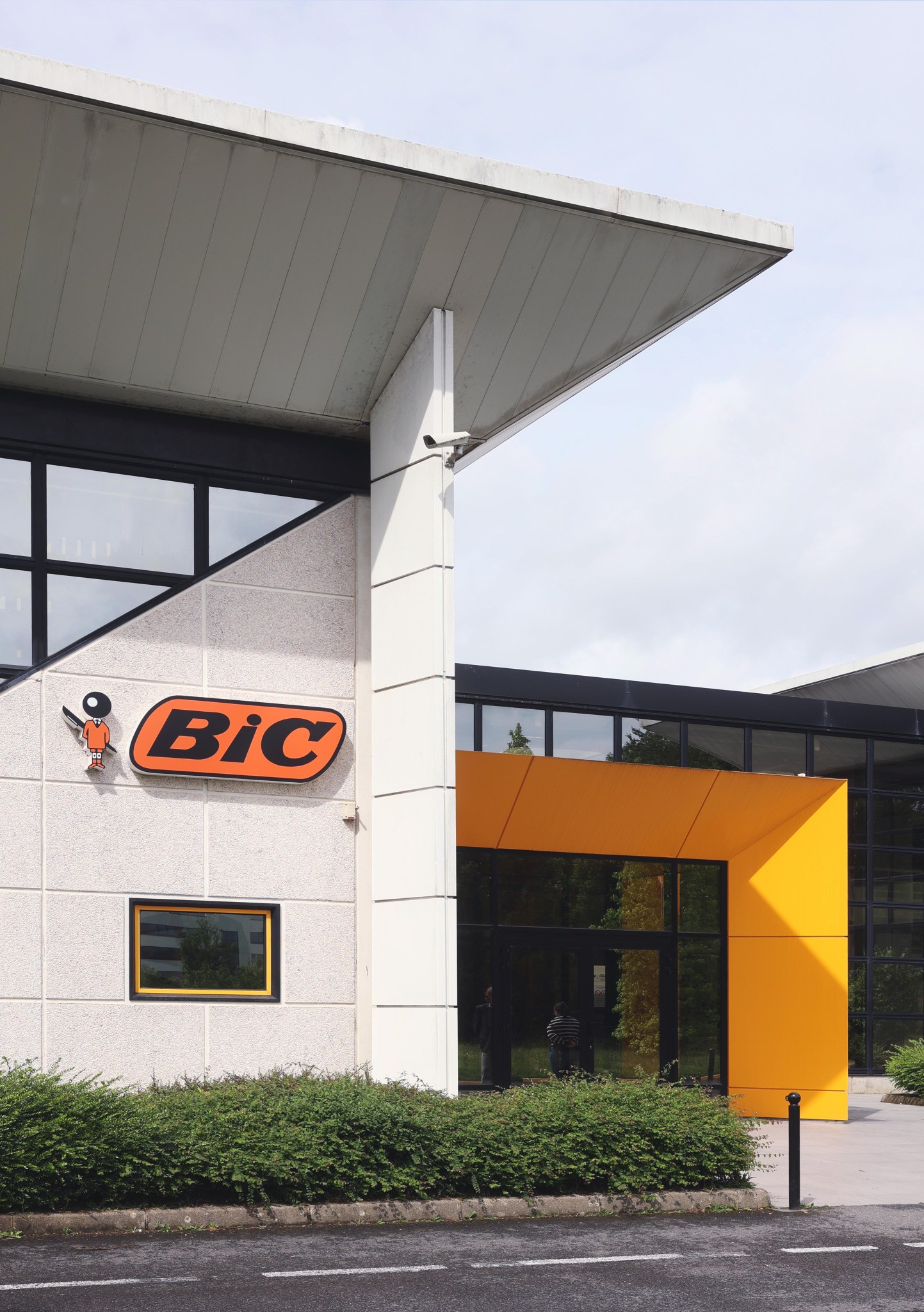 How Bic has kept the ball rolling for 75 years – and what it has ...