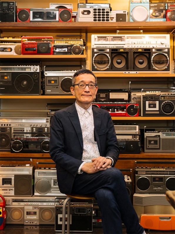 Dug Factory Tokyo, the boombox specliast and cassette player empire ...