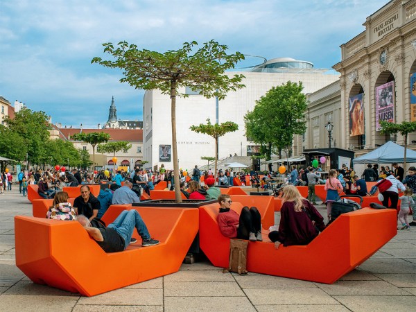 At 25, Vienna’s MuseumsQuartier remains a model for putting art and ...